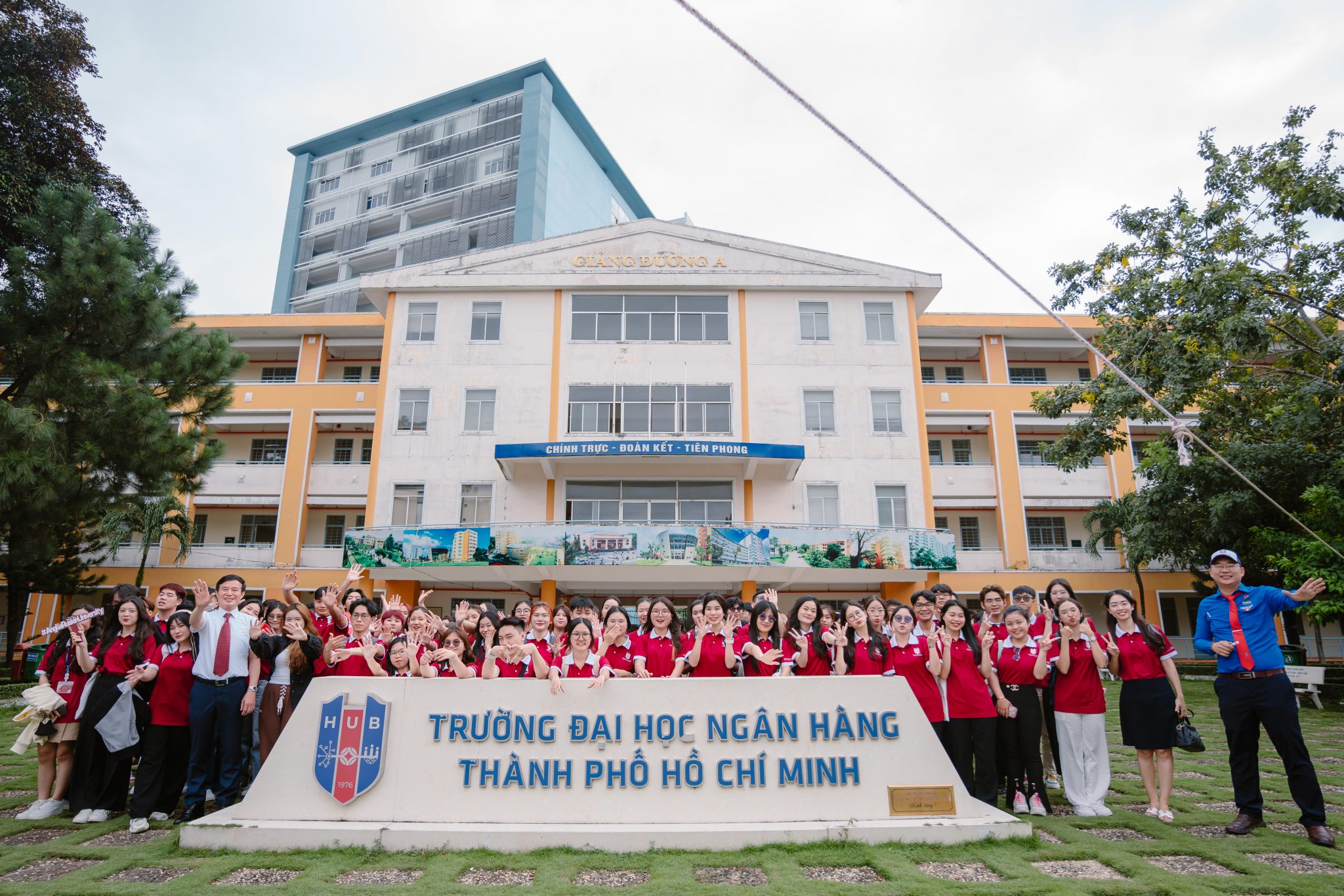 HUB Campus Tour và SaigonISB Team Building 2023 - Viện Đào Tạo Quốc Tế